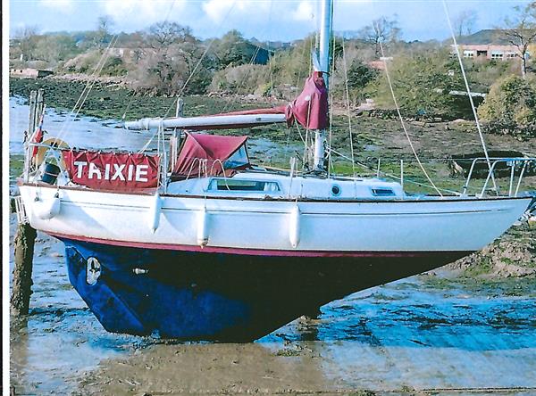 Cutlass 27 | Waypoint Yachtbrokers